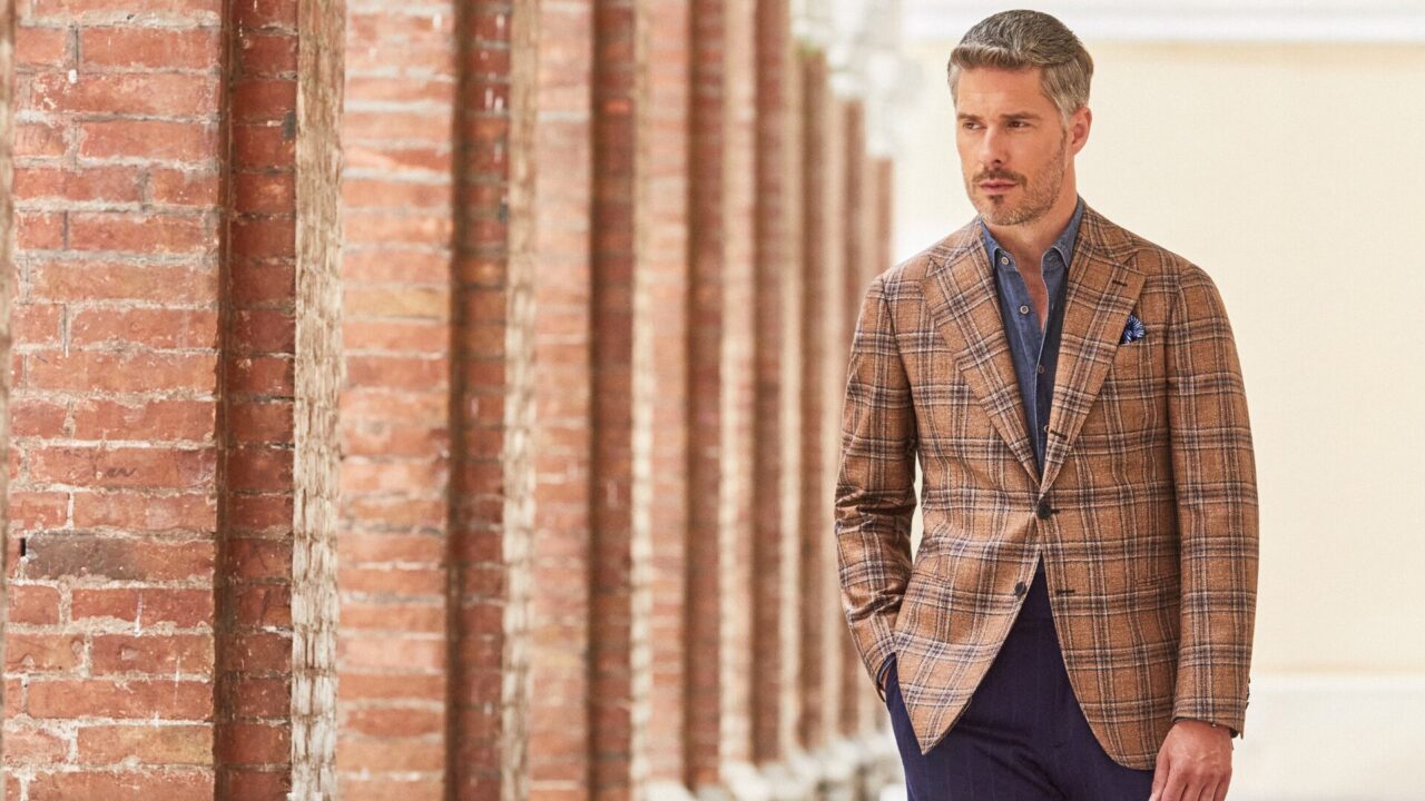 Custom Suits Saint Louis — Tailored Gents at Savile Row